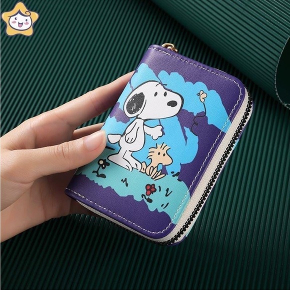 Peanuts | Bags | Snoopy Card Holder Wallet | Poshmark